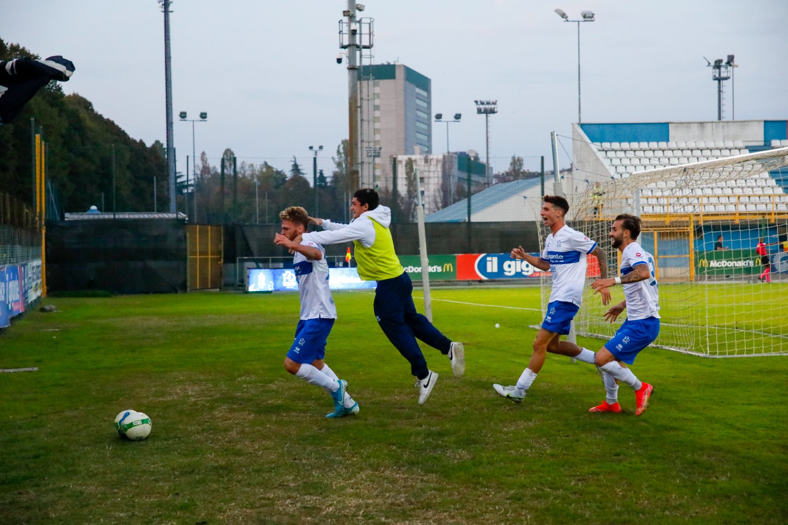 Gli allenamenti con Sarri e la magia della Pro Sesto, Erik Gerbi si ...