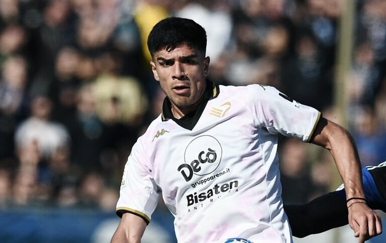 Aurelio, il terzino del Palermo col vizio del gol