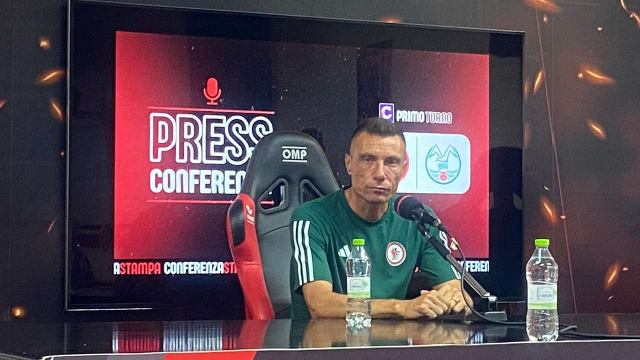 Foggia, ufficiale l'esonero di Massimo Brambilla: via libera per Capuano