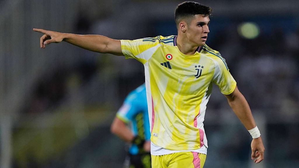 Adzic da sogno, esordio e gol con il Montenegro