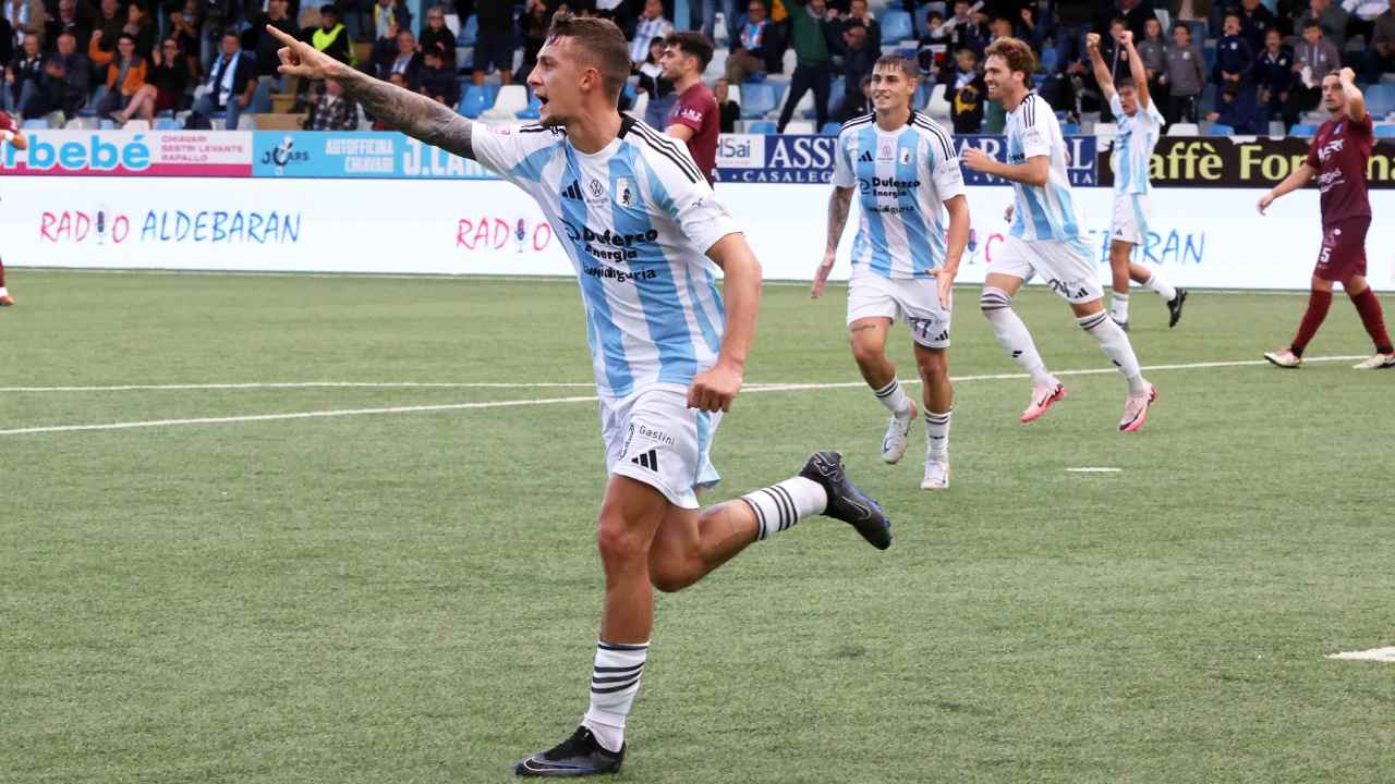 Salernitana, piace Davide Castelli dell'Entella